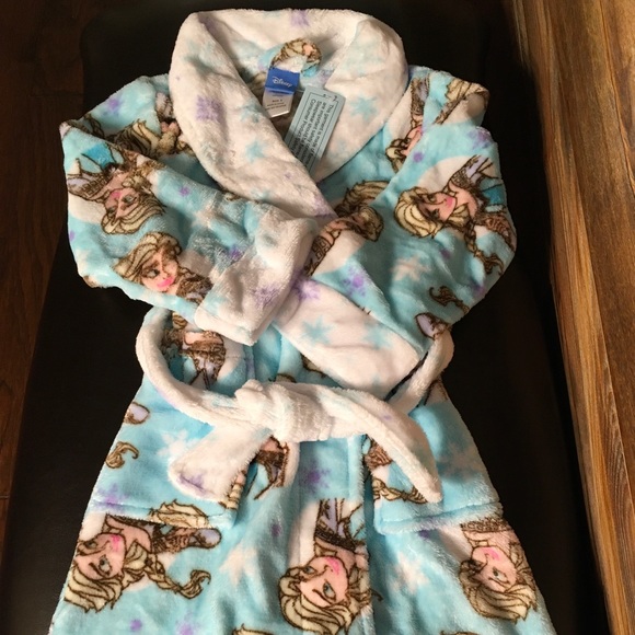 Disney | Pajamas | Nwt Disneys Frozen Princess Elsa Robe | Poshmark